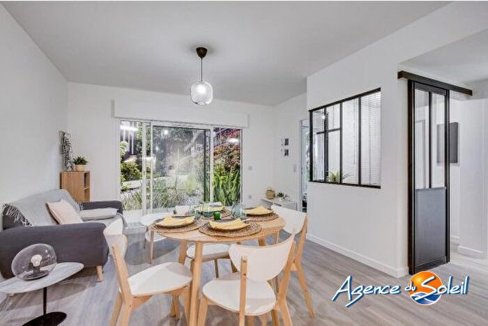 Appartement à vendre - Perpignan, Les Platanes - 3 pièces - 2 chambres