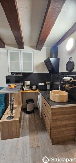 Montaigu Nord Est, Melun : Appartement 1 pièce à louer