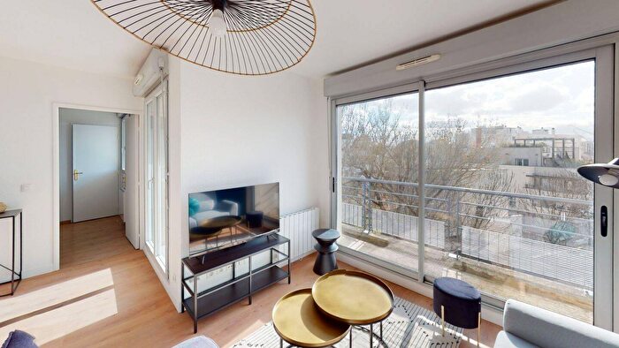 Appartement à louer - Laënnec, Lyon ème arrondissement - 2 pièces - 1 chambre