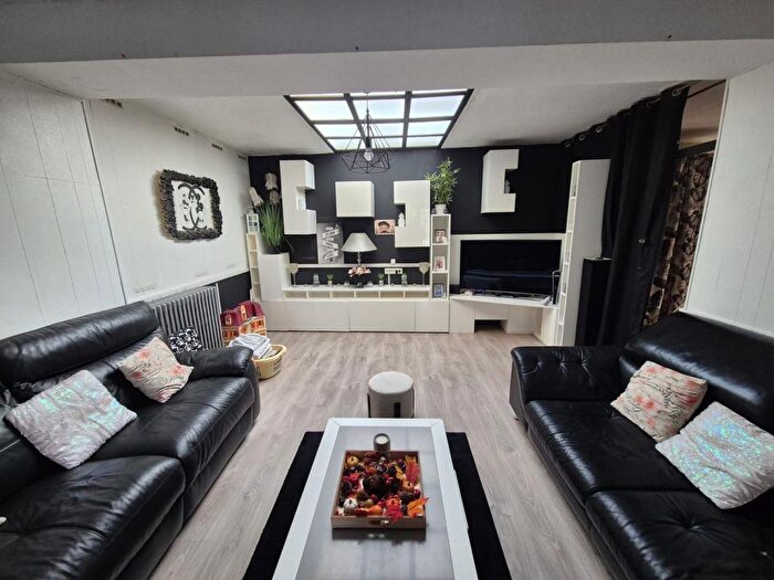 Maison à vendre - Monthyon - 6 pièces - 5 chambres