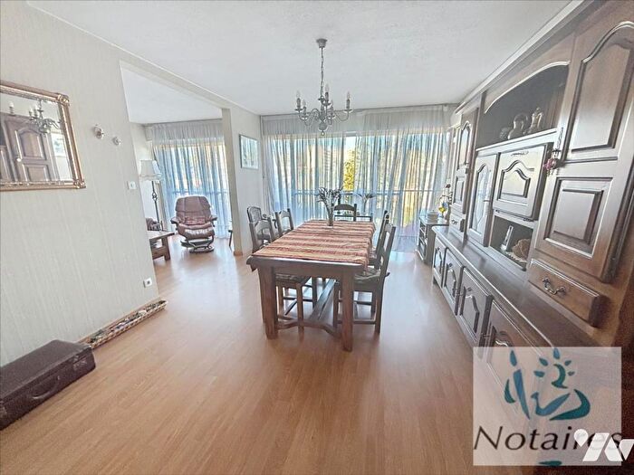 Salon-de-Provence, Canourgues : Appartement 6 pièces à vendre