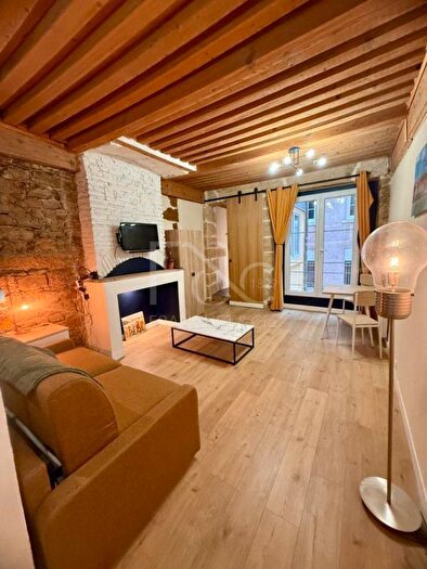 Appartement 1 pièce à Lyon 1er, Haut, Coeur des Pentes, à vendre
