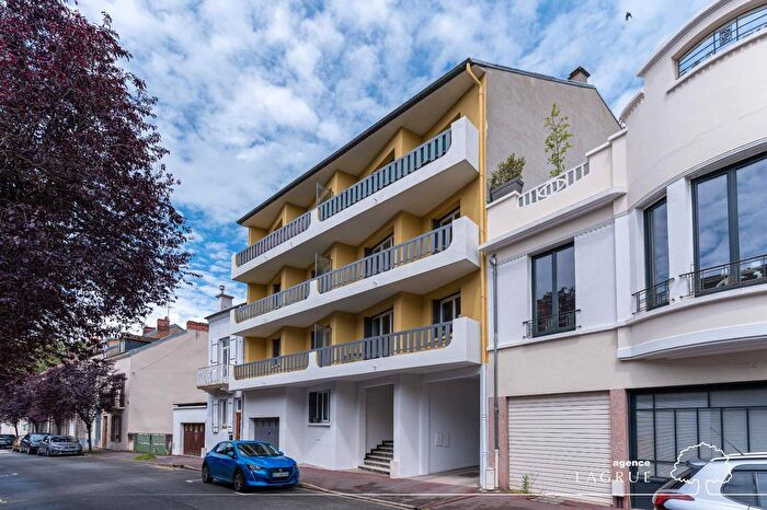 Appartement à louer - France et Rosieres, Vichy - 3 pièces - 2 chambres
