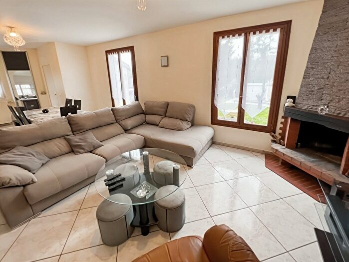 Maison à vendre - Clichy-sous-Bois, République, Castillon - 5 pièces - 3 chambres