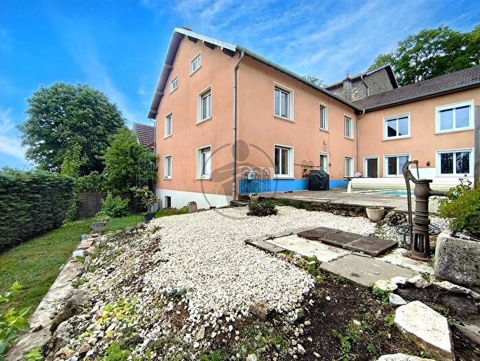 Maison 7 pièces à vendre à Membrey