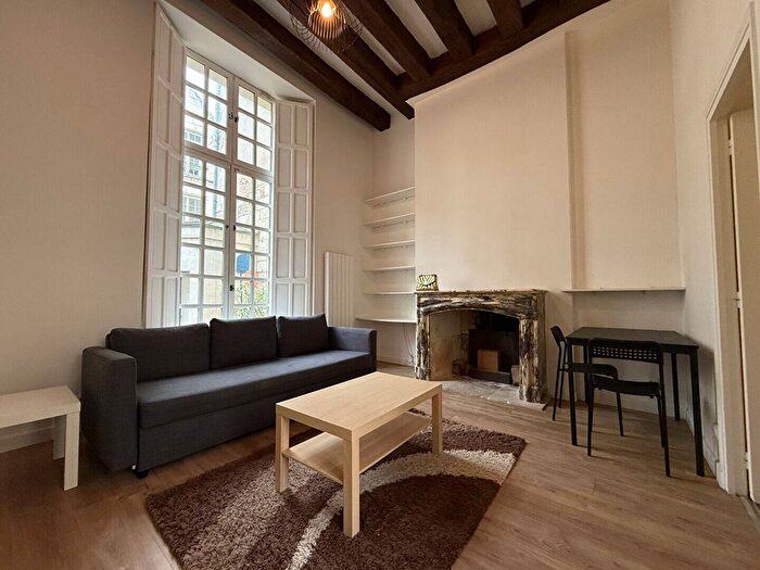 Appartement à louer - Centre, Tours - 2 pièces - 1 chambre