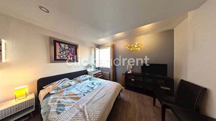 Appartement à louer - Saint Victor, Marseille ème arrondissement - 1 pièce