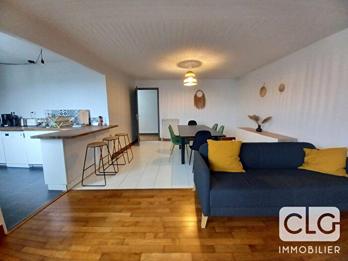 Appartement à louer - Centre Ville, Quimper - 1 pièce