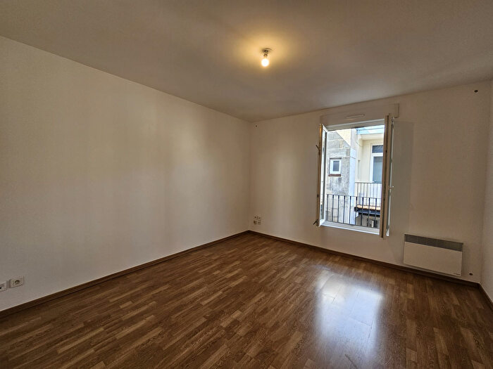 Appartement à louer - Bordeaux, Saint-Genès - 1 pièce
