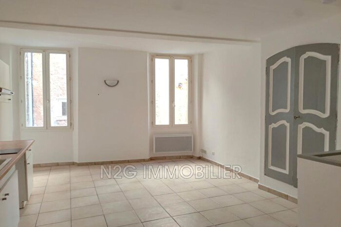 Appartement 2 pièces à Callas, à louer