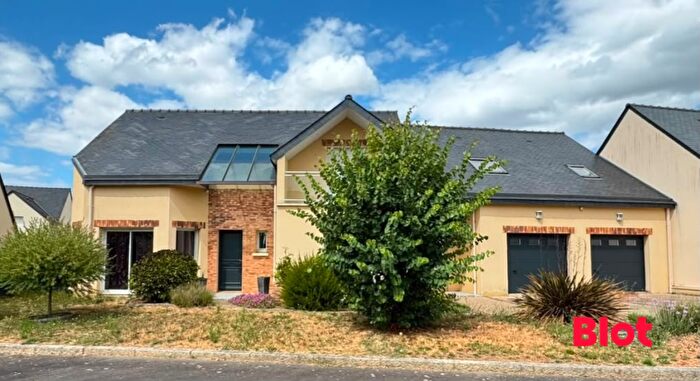 Maison 9 pièces à Bruz, Golf, La Giraudais, à vendre