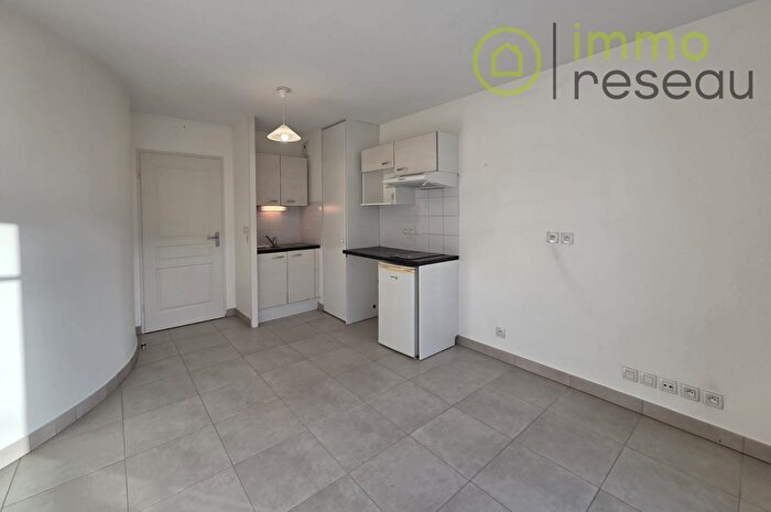 Appartement à vendre - La Teste-de-Buch, Centre-ville - 2 pièces - 1 chambre