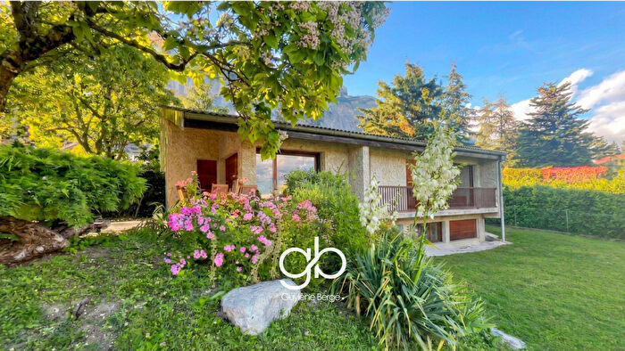 Meylan, Haut Meylan, Charlaix : Maison 7 pièces à vendre