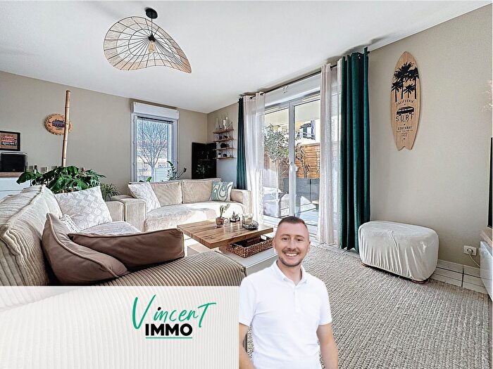 Appartement à vendre - LIsle-dAbeau, Le Petit Prince - 4 pièces - 3 chambres