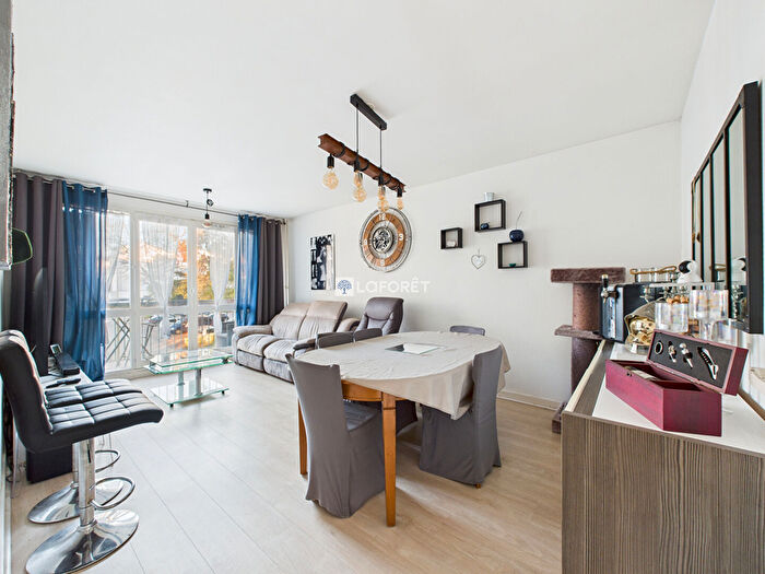 Appartement à vendre - Quimper, Kermoysan - 3 pièces - 2 chambres