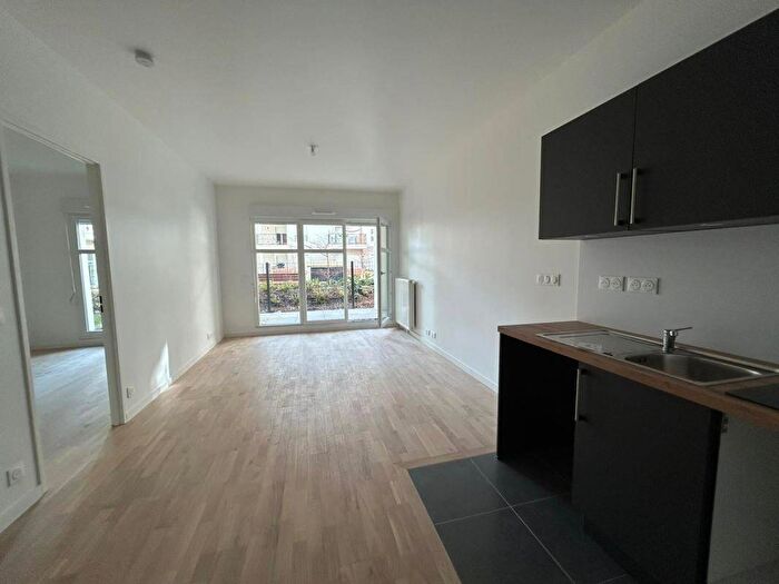 Appartement à louer - Zone Activité Molette, Le Blanc-Mesnil - 2 pièces - 1 chambre