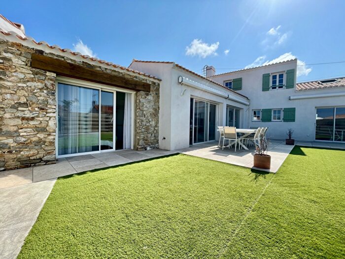 Maison à vendre - Noirmoutier-en-lîle, Centre-ville, Cinq Chemins - 6 pièces - 4 chambres