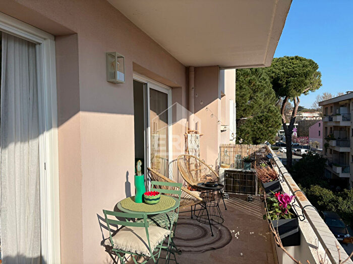 Appartement à vendre - Fréjus, Centre-ville - 4 pièces - 3 chambres