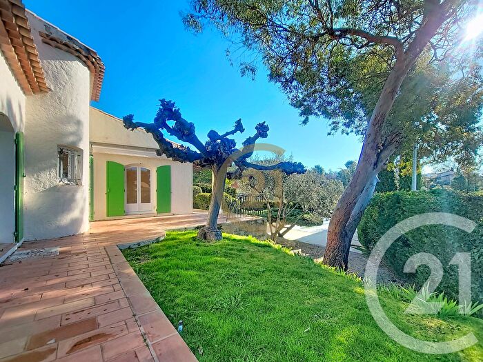 Maison à louer - Draguignan, Cante Perdrix, Le Peyrard, La Calade - 5 pièces - 3 chambres