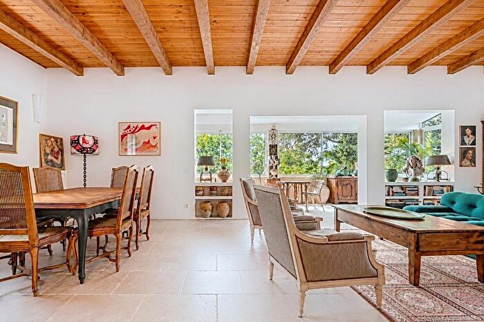 Maison 5 pièces à vendre à Uzès