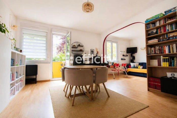 Neudorf Est Centre, Strasbourg : Appartement 3 pièces à louer