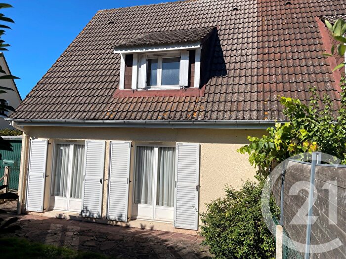 Maison 3 pièces à Bernay, à vendre