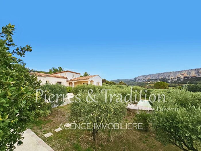 Maison à vendre - Lioux - 7 pièces - 4 chambres