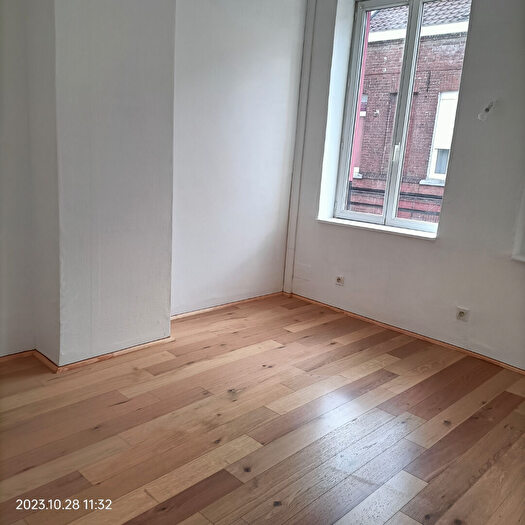 Maison à louer - Tourcoing, Phalempins - 5 pièces - 4 chambres