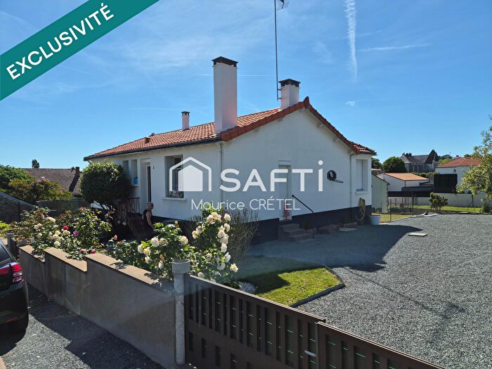 Maison 7 pièces à Chauché, à vendre