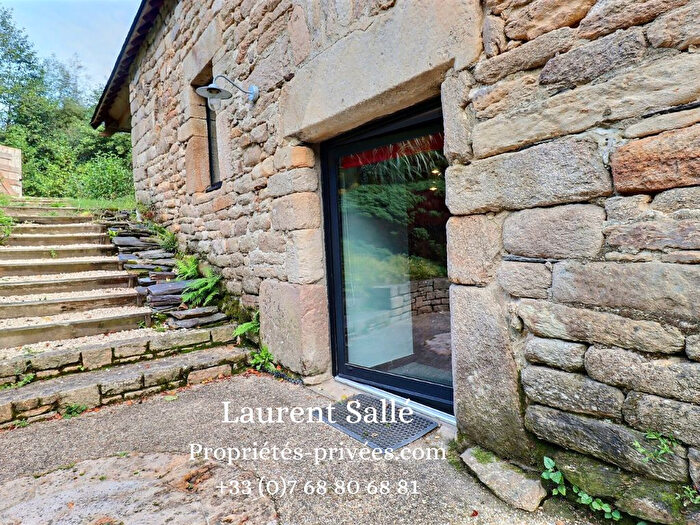 Maisons à vendre et appartements à louer - 1
