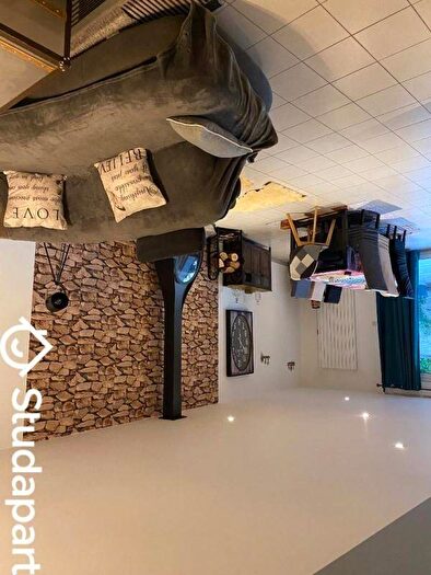 Romanèche-Thorins : Appartement 1 pièce à louer