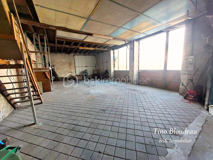 Maison à vendre - Civray-de-Touraine - 13 pièces - 6 chambres