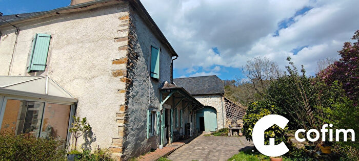 Maison à vendre - Escout - 8 pièces - 6 chambres