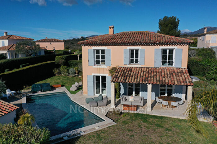 Maison à vendre - Villeneuve-Loubet, Les Hauts de Vaugrenier, Les Maurettes, Vaugrenier - 5 pièces - 4 chambres