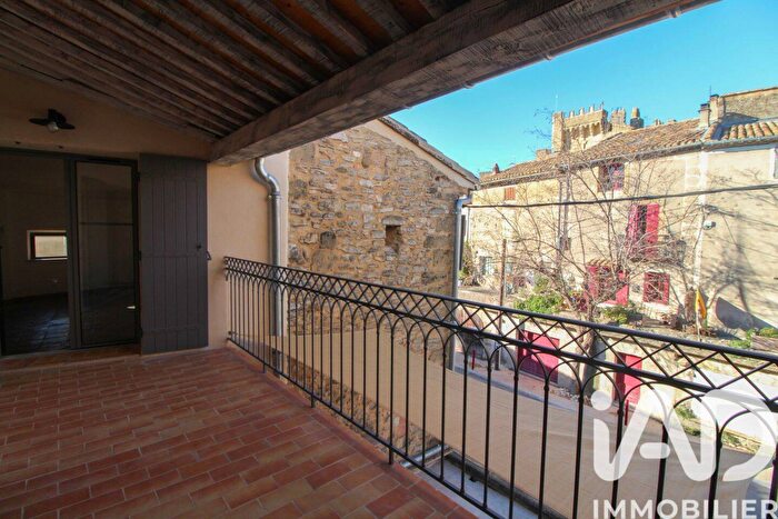 Appartement à louer - Montaren-et-Saint-Médiers - 3 pièces - 2 chambres