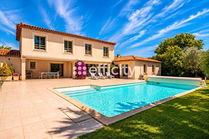 Maison 8 pièces à vendre à Mouans-Sartoux