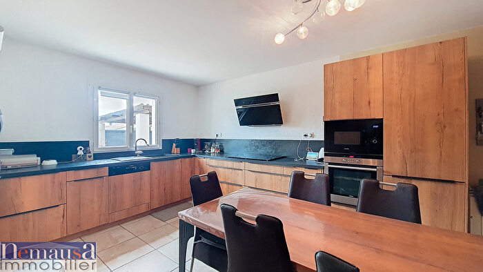 Maison 7 pièces à vendre à Garons