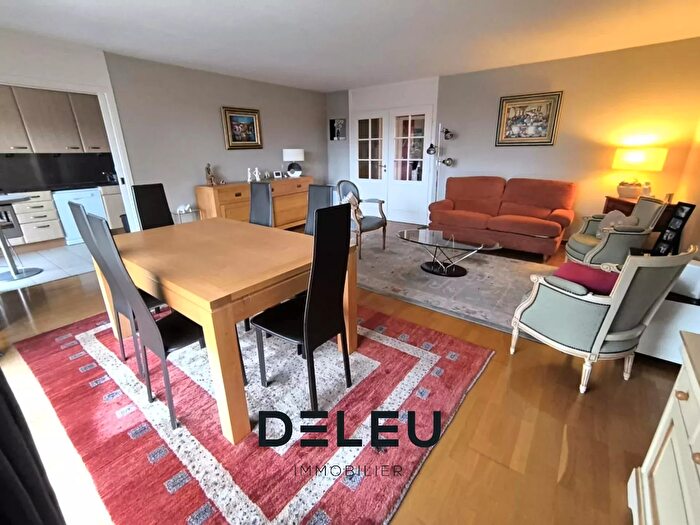 Appartement à vendre - Mouvaux, Centre, Mirabeau - 4 pièces - 3 chambres