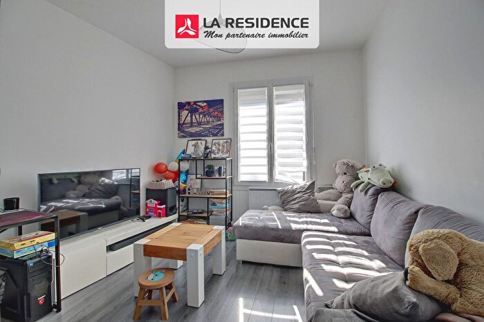 Maison à vendre - Saint-Étienne-du-Rouvray - 4 pièces - 2 chambres