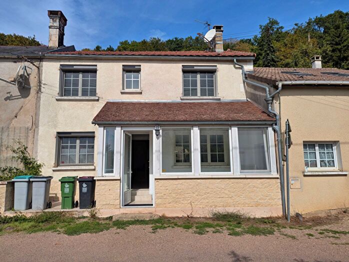 Merry-Sec : Maison 4 pièces à vendre