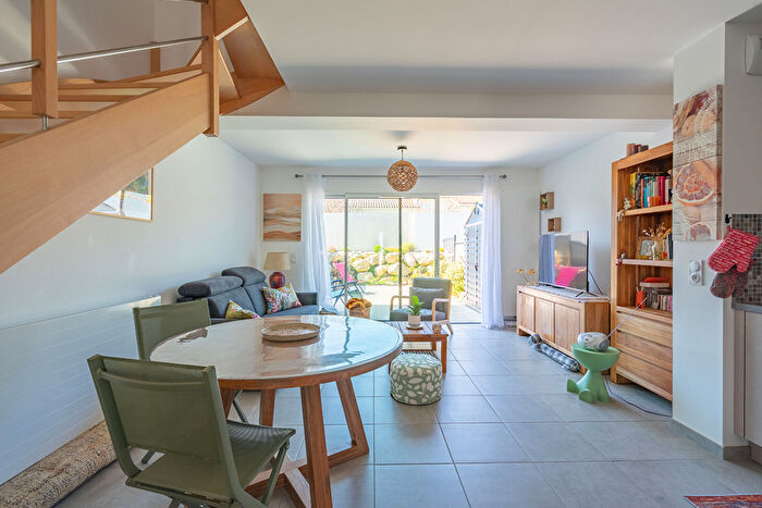 Vaux-sur-Mer - Maison 3 pièces à vendre
