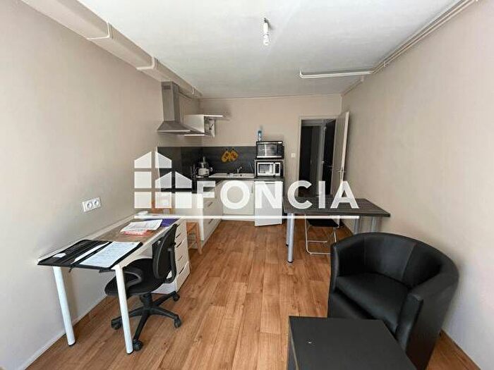 Appartement à louer - Vallée Verte, La Roche-sur-Yon - 2 pièces - 1 chambre