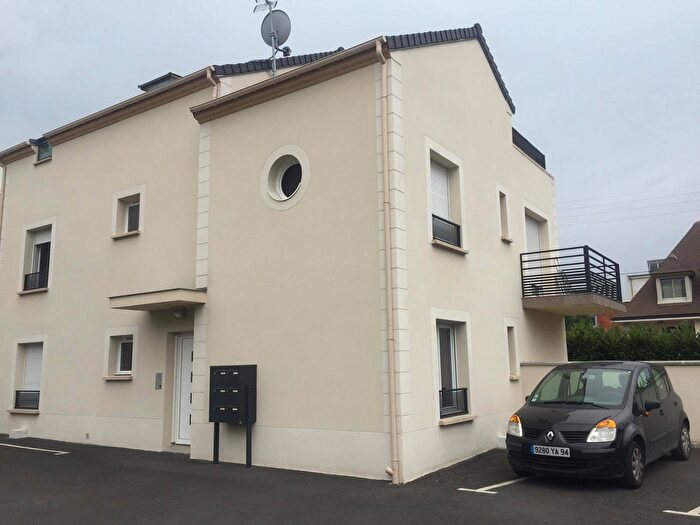 Appartement à louer - Maxime Vedy, Paray-Vieille-Poste - 3 pièces - 2 chambres