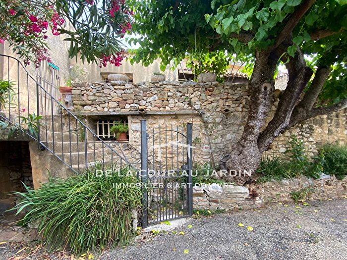 Maison 6 pièces à Flaux, à vendre