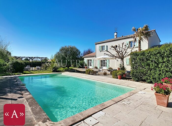 Maison à vendre - Saint-Sulpice-la-Pointe - 5 pièces - 4 chambres