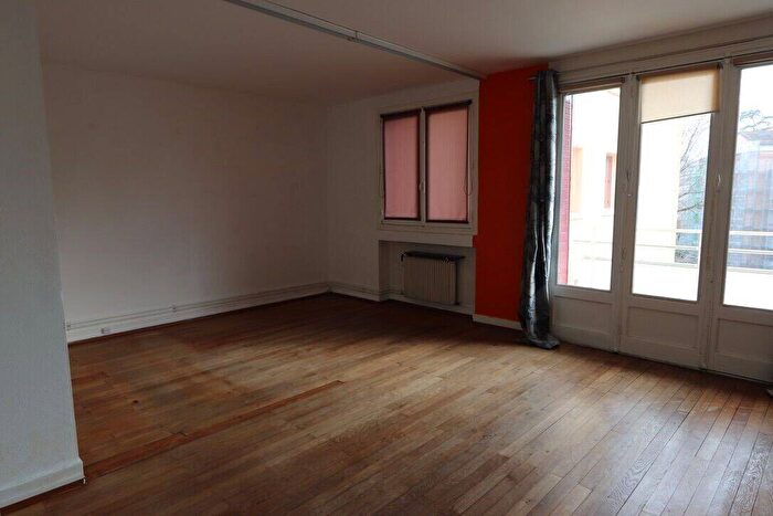 Appartement à louer - Saint Irénée, Lyon ème arrondissement - 3 pièces - 2 chambres