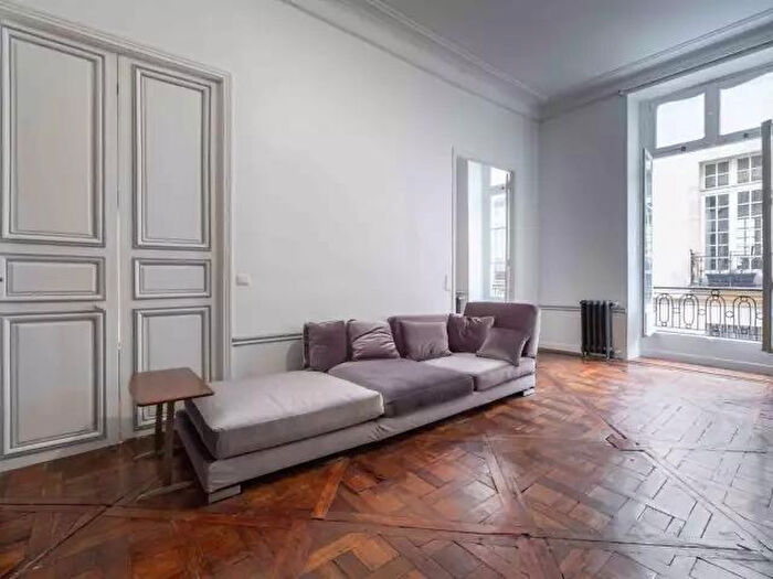 Appartement à vendre - Paris e , Les Iles - 2 pièces - 2 chambres