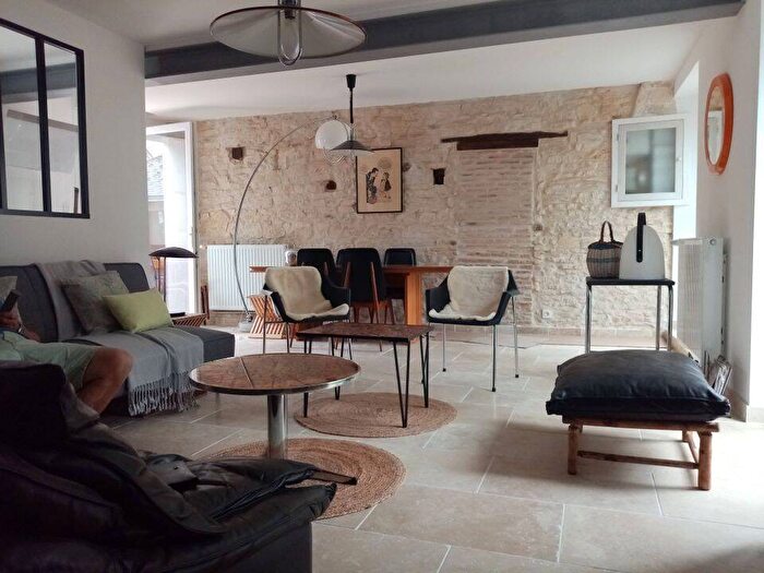 Maison 4 pièces à Les Grands Champs-Les Chevaliers, Châteauroux, à louer