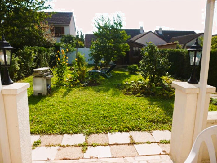 Maison 6 pièces à louer - Pontault-Combault, Berchères