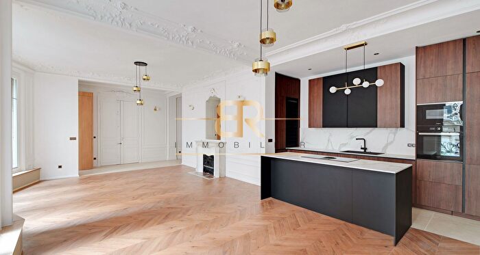 Paris 16ème, Auteuil-Nord, Jasmin, Mirabeau - Appartement 5 pièces à vendre